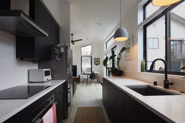 California Prefab ADUs & Modular Homes | Fixed Pricing | Abodu